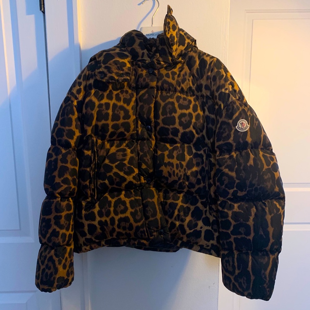 Moncler Leopard-Print Quilted Shell Down Jacket - Gem